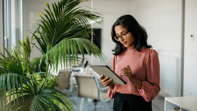 Picture in Picture for iPad, now available with Webex Meetings | Webex Blog